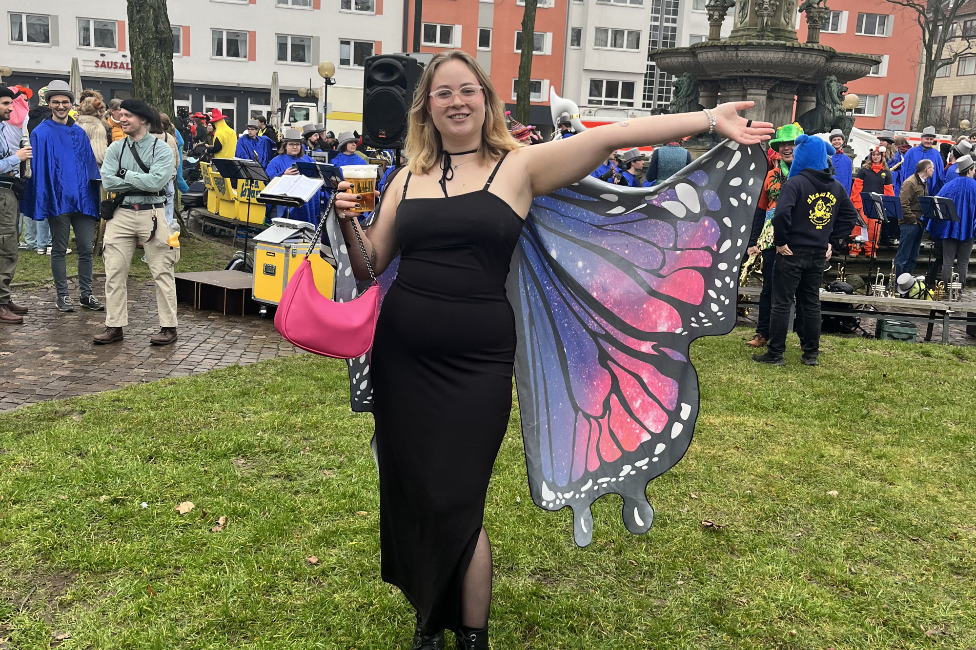 Der ewige Appell an die Vernunft: KURT-Volontärin Mia Anna Elisabeth ...